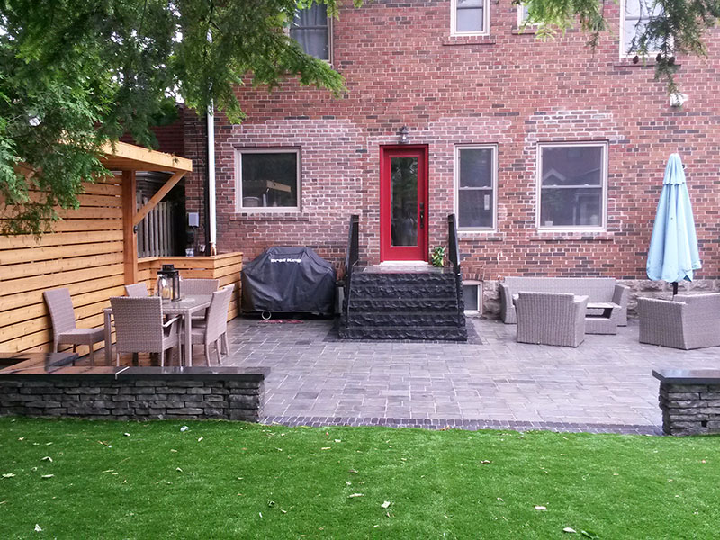 Distinctive Designs Landscaping